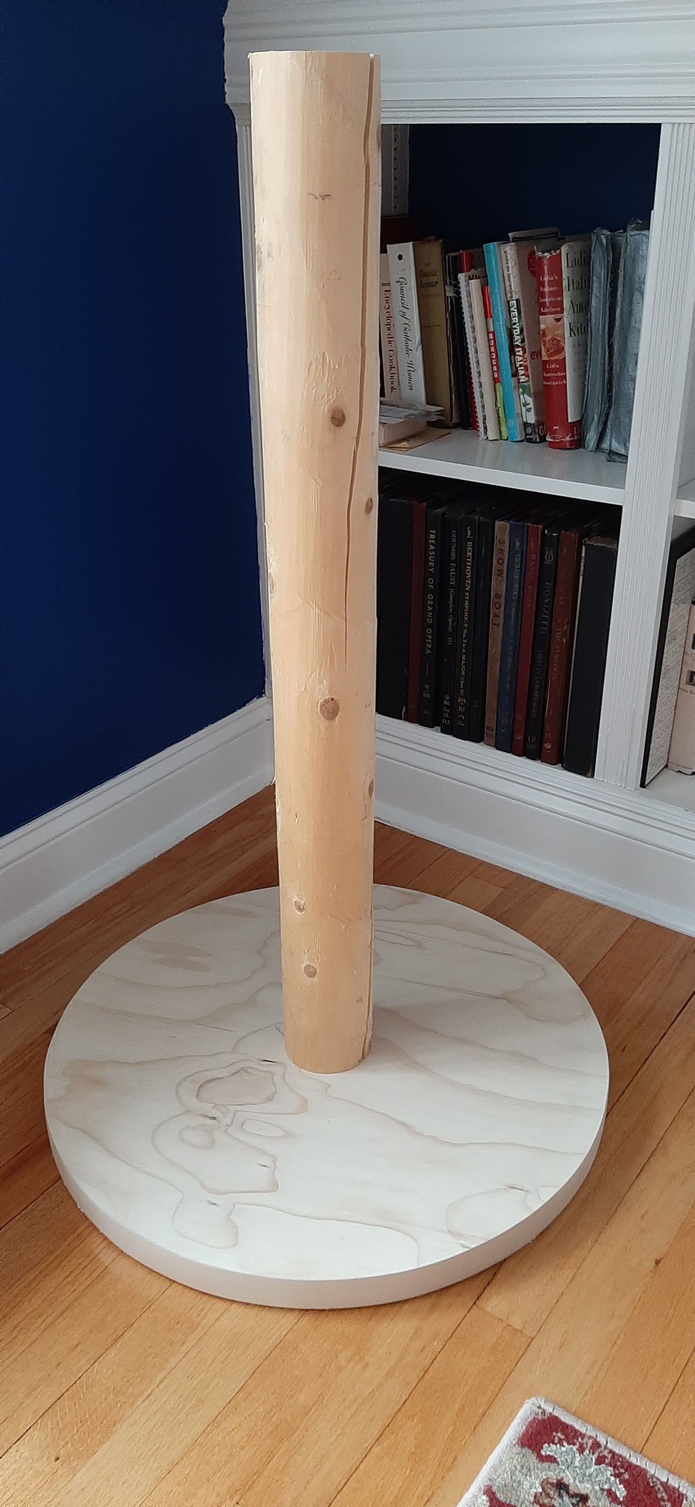 Cat scratching Posts - Wood scratching posts for cats - Shoo-Kitty ...